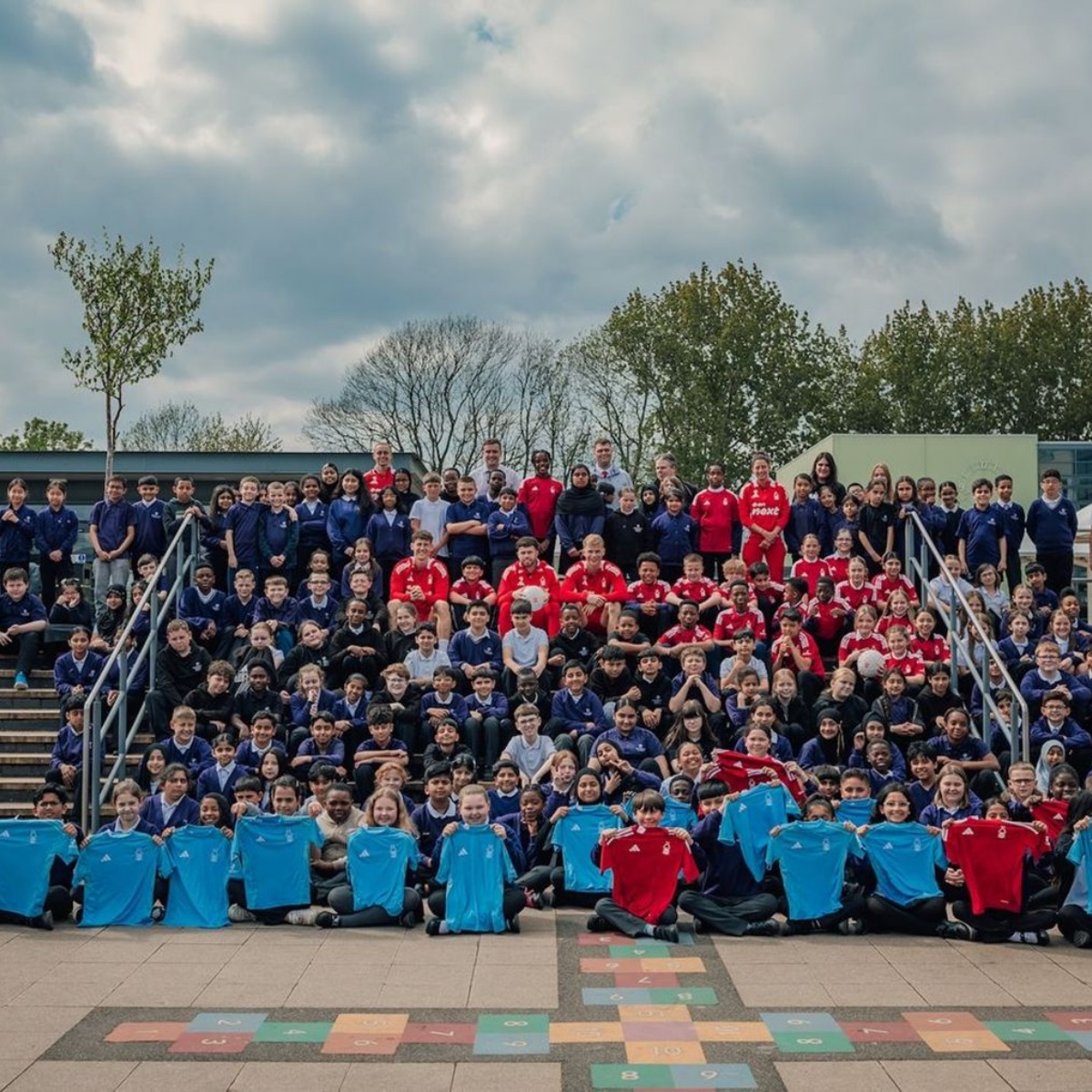 Nottingham Primary Academy - A visit from Nottingham Forest Football club